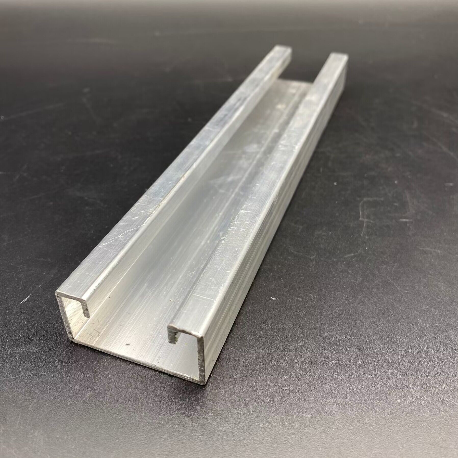 41x21mm Solar Rail Plain Unistrut Channel Electrical Zinc Aluminum C ...