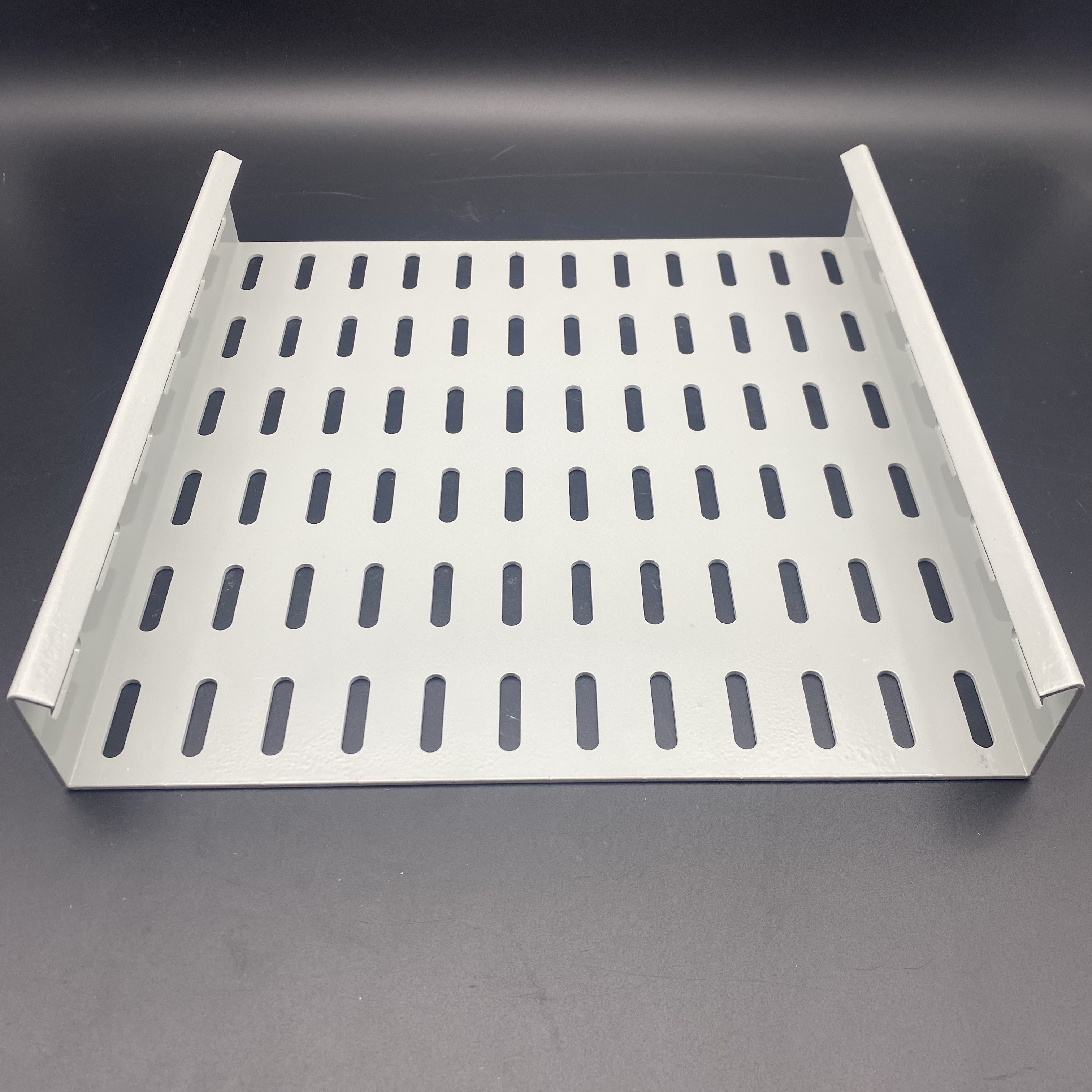 300mm 450mm Custom Powder Coated Perforated Cable Tray