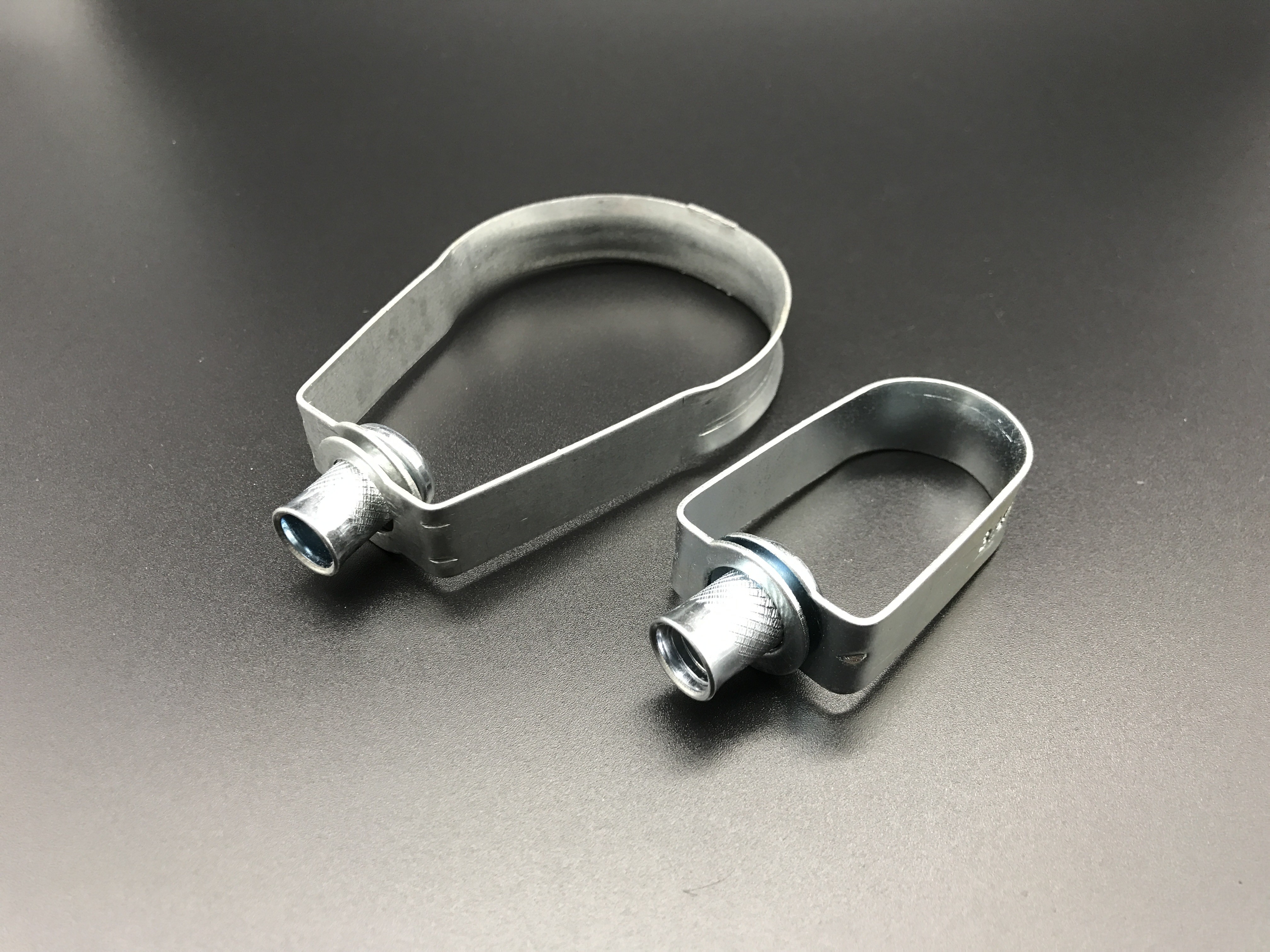 Custom Stainless Steel 304 316 3/8'' 3/4'' Swivel Loop Hanger