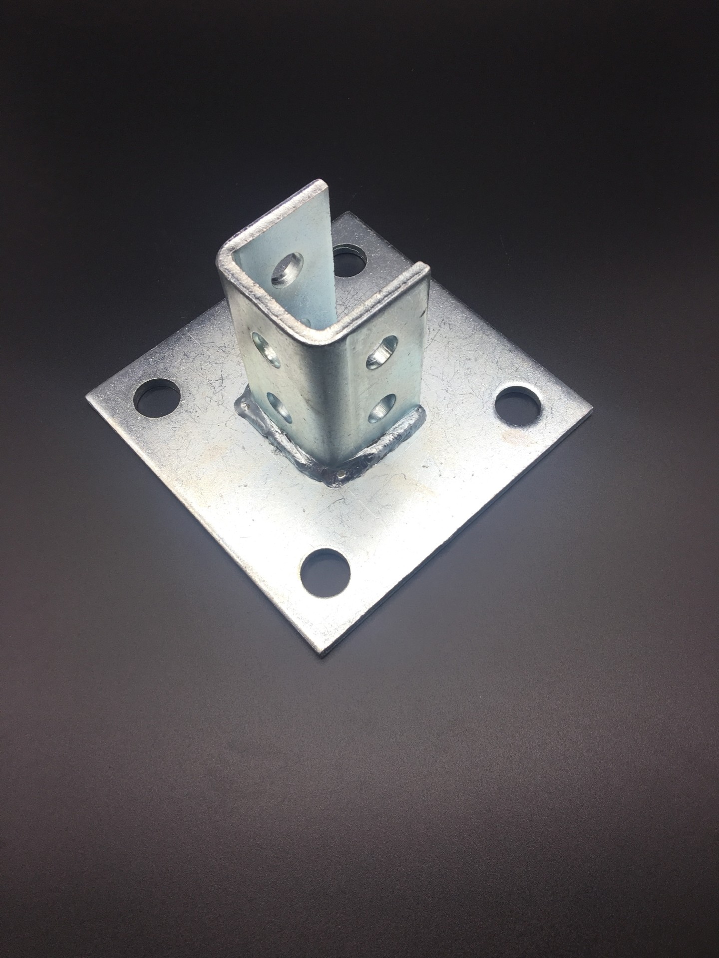 Cast Iron Slotted Channel Fitting Post Base