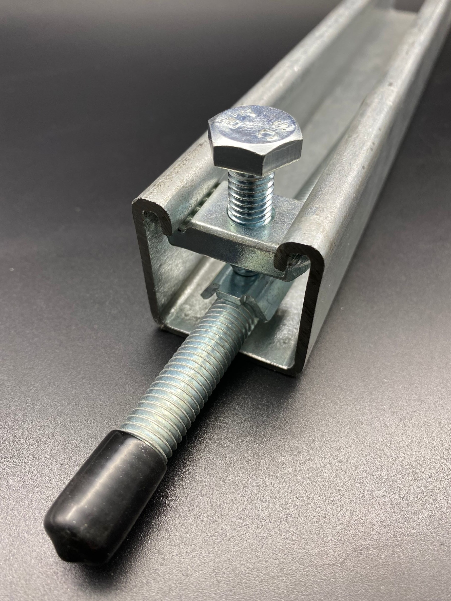 HDG Seismic Hinge Channel Rod Stiffener