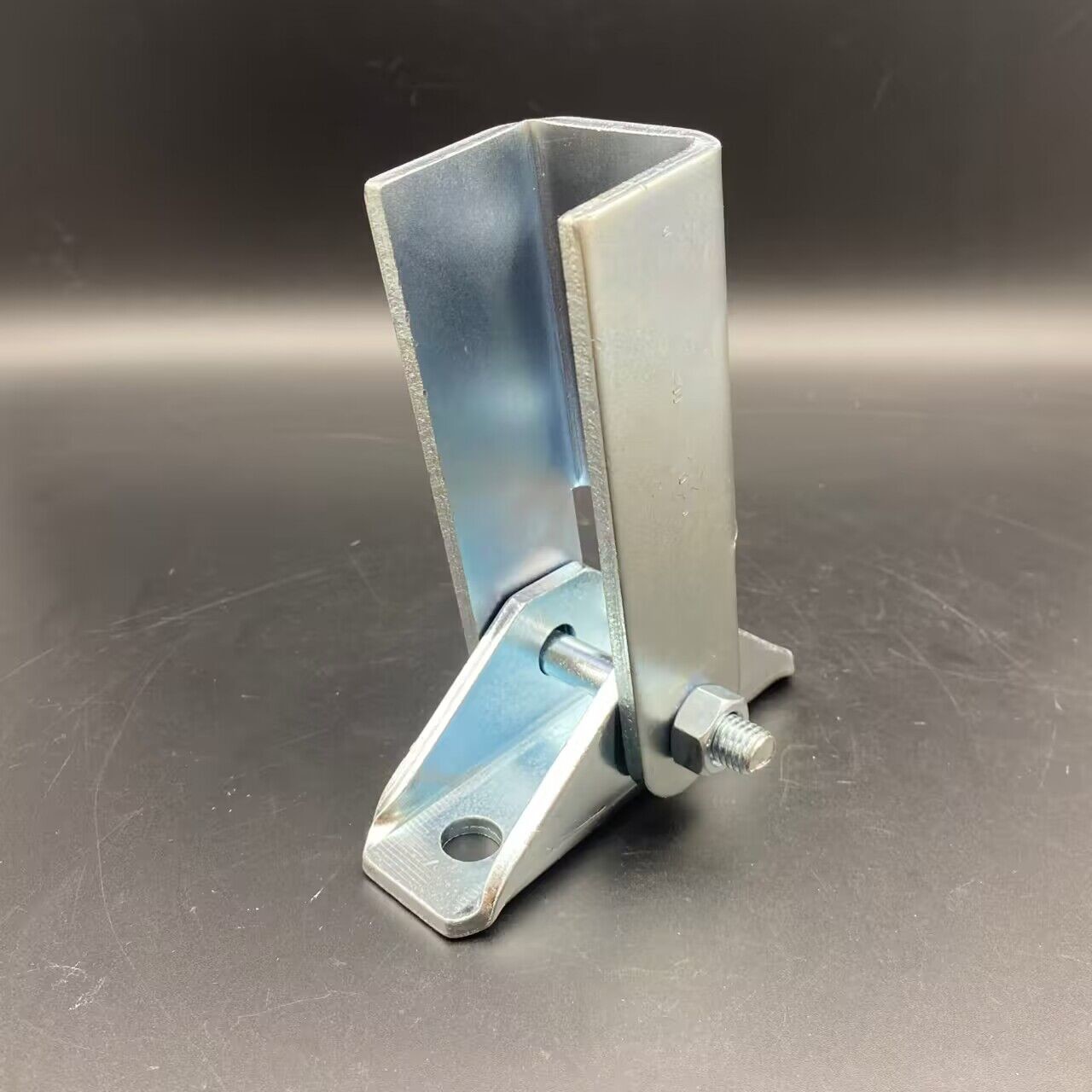 Zinc Plated Adjustable Hinge Connection Base Channel Strut Fitting