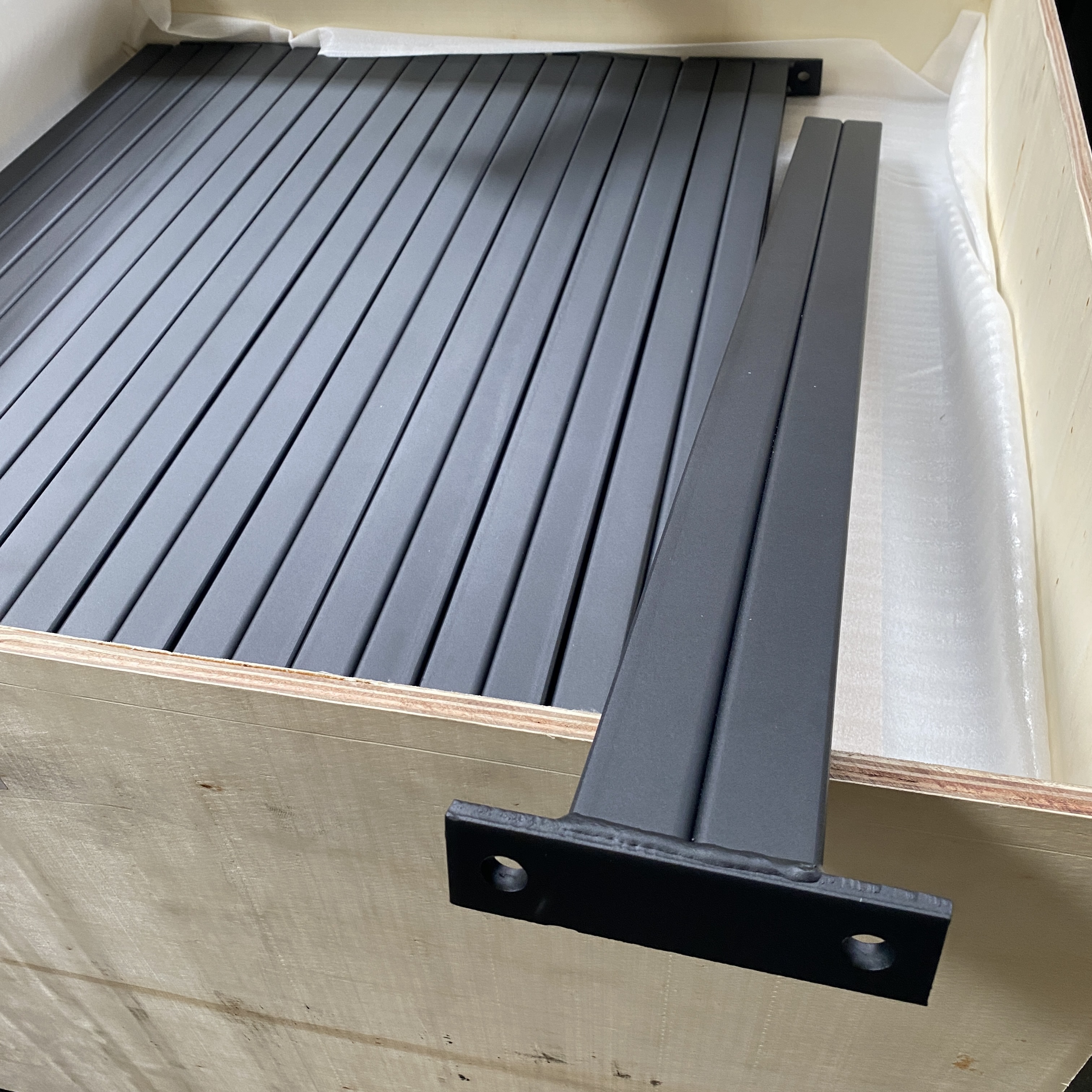 Custom Metal Steel Side by Side Strut Channel with Brackets