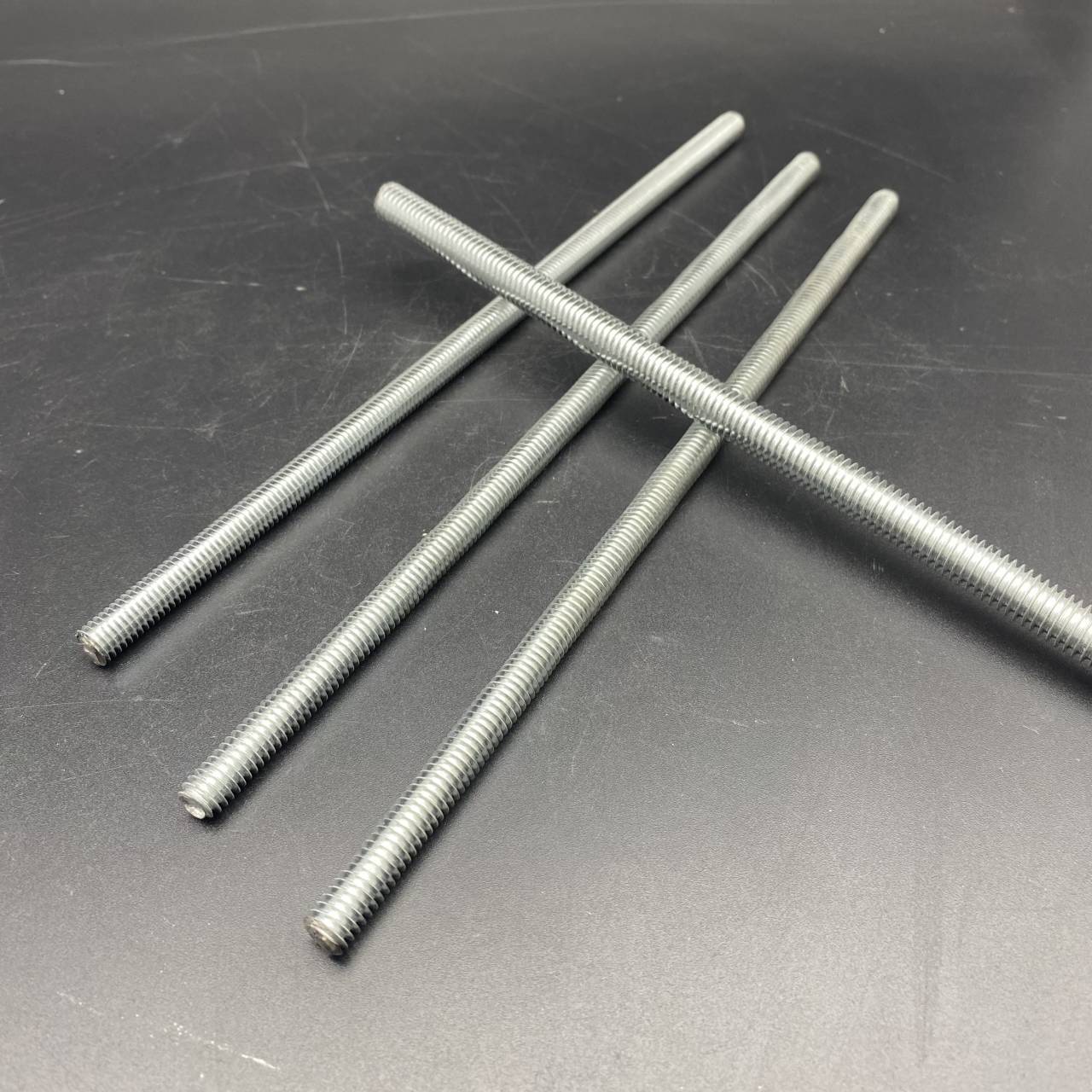 Galvanized Steel Stud Rod m10 m12 All Threaded Rod